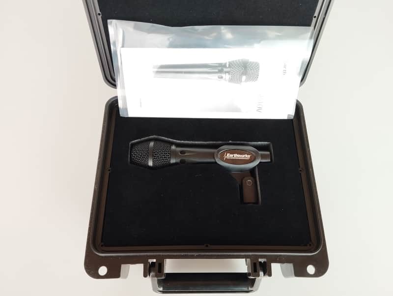 Earthworks SR40V "the world's best stage vocal mic" | Reverb