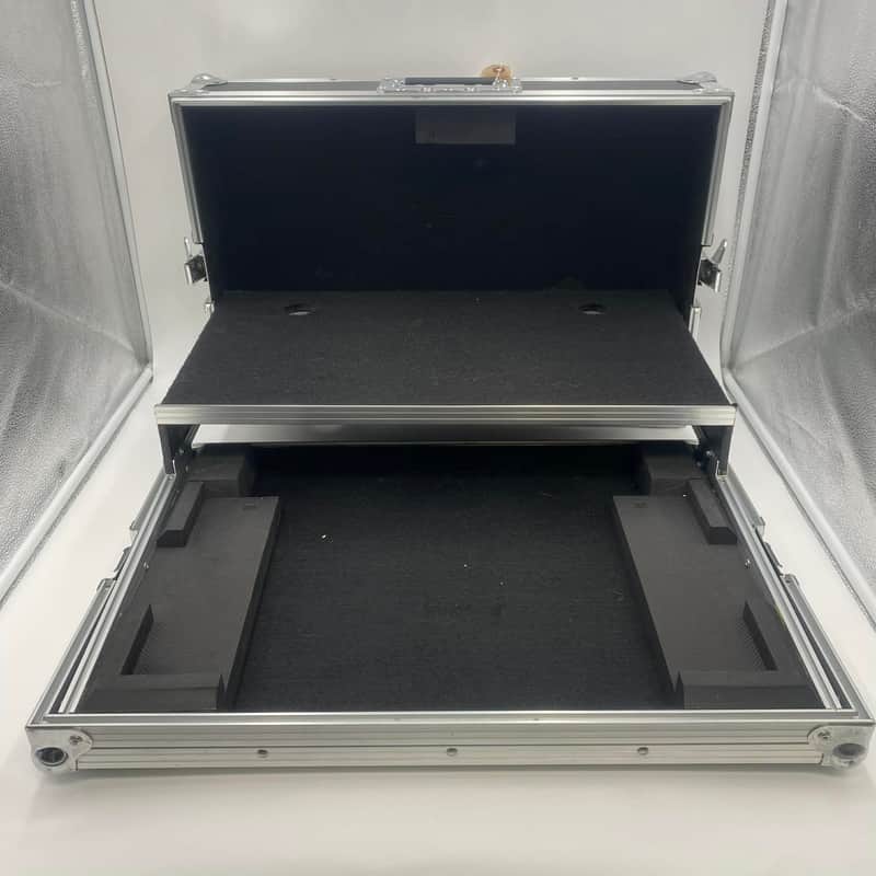 Odyusa Odyssey Flight-ready Universal DJ Case 2020's - Silver | Reverb