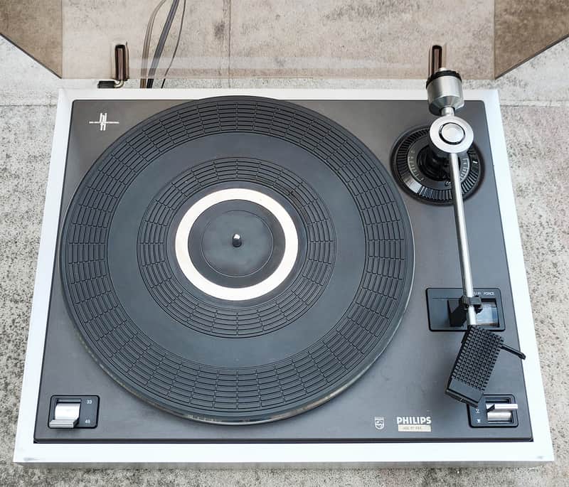 Vintage Philips 437 Belt Drive Semi Auto Turntable | Reverb Australia