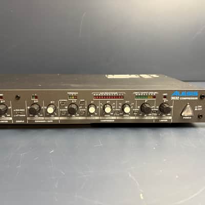 Alesis 3632 Dual-Channel Compressor / Limiter / Gate 2000s | Reverb UK