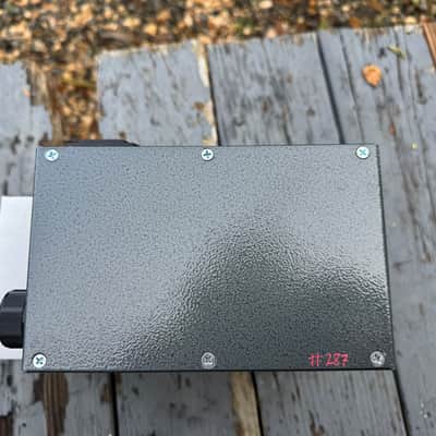 Tinsley Audio Sir Henry Vibe Univibe clone | Reverb
