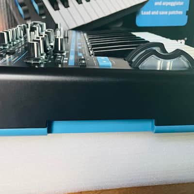 Novation BASS STATION II 25 Note Analogue Monosynth Keyboard | Reverb