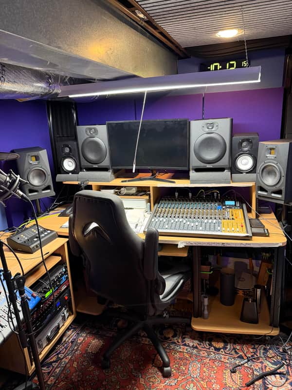 Yamaha HS5 5" Powered Studio Monitor (Pair) 2015 - Present - | Reverb