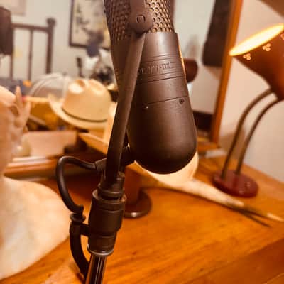 Beautiful 1955 RCA 77 DX Ribbon Microphone New Ribbon and | Reverb