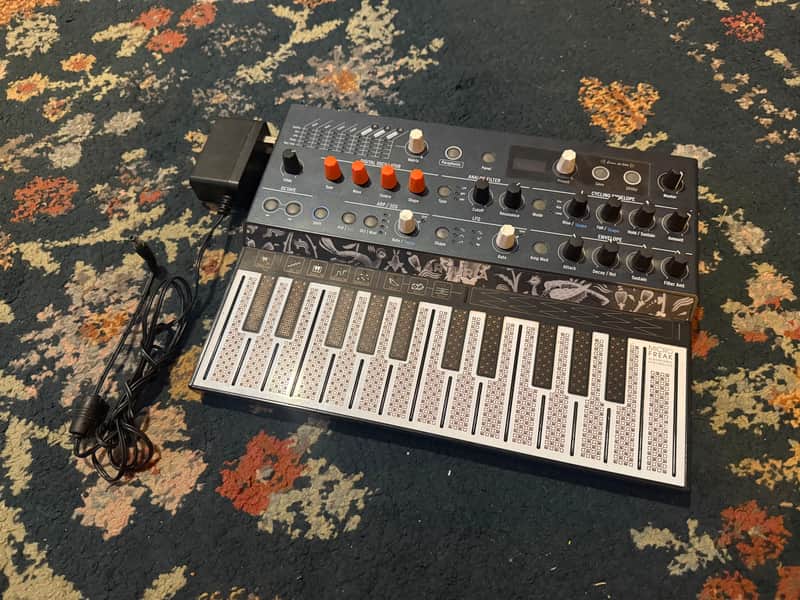 Arturia MicroFreak 25-Key Algorithmic Synthesizer 2019 - | Reverb