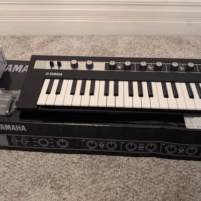 Yamaha Reface CP Mini Mobile Keyboard 2015 - Present - Black | Reverb