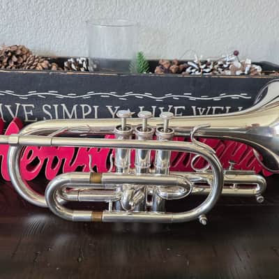 Getzen Eterna II Bb cornet - Silver Plate | Reverb