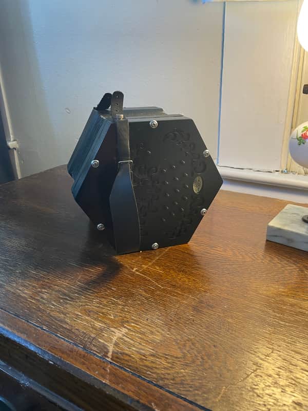 Concertina Connection Rochelle 2 - Black - USED Good | Reverb