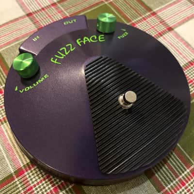 Fuzz Face Custom Fairchild BC209 Ironstone Plumb | Reverb
