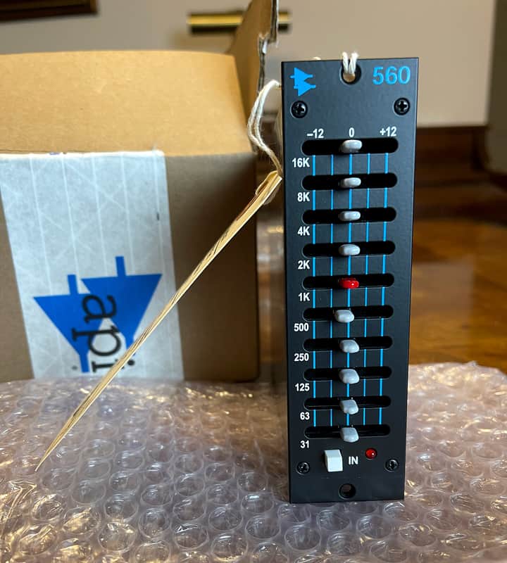 API 560 Graphic Equalizer 10 Band | Reverb