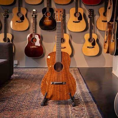 Martin 00-Custom Flamed Mahogany | Reverb
