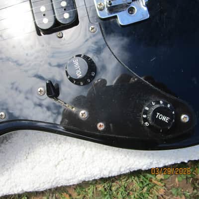 Left Hand Ibanez GiO GRX 20 L Guitar, 1990's, 2 HB Pickups | Reverb