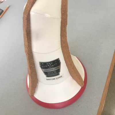 Humes & Berg Straight/Baritone Curve Stone Lined Mute. Sale | Reverb