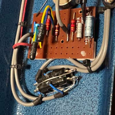 R2R Electric Mk1.5 Wedge OC75 #11 | Reverb