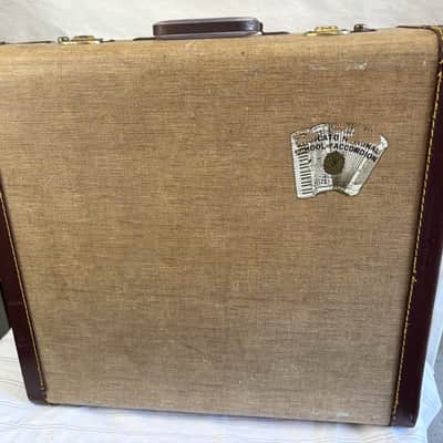 Enrico Roselli Piano Accordion, with case, excellent, Free | Reverb