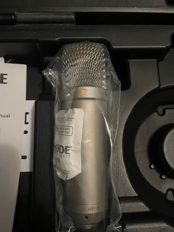 RODE NT1-A Large Diaphragm Cardioid Condenser Microphone 2002 | Reverb