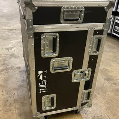 DiGiCo 👇 Quantum 225 Digital Mixing Console, Case, Stagebox | Reverb