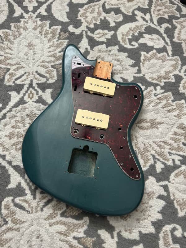 Squier j mascis Jazzmaster body with pickups - Sherwood green | Reverb