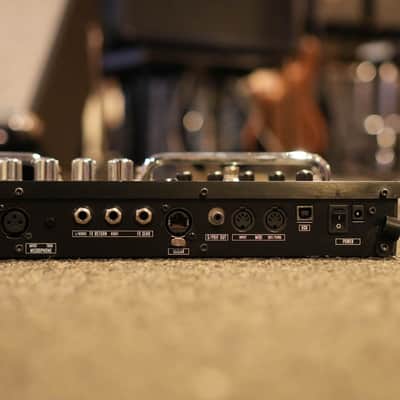 Line 6 POD X3 Live Multi-Effect and Amp Modeler Pedal - Used | Reverb