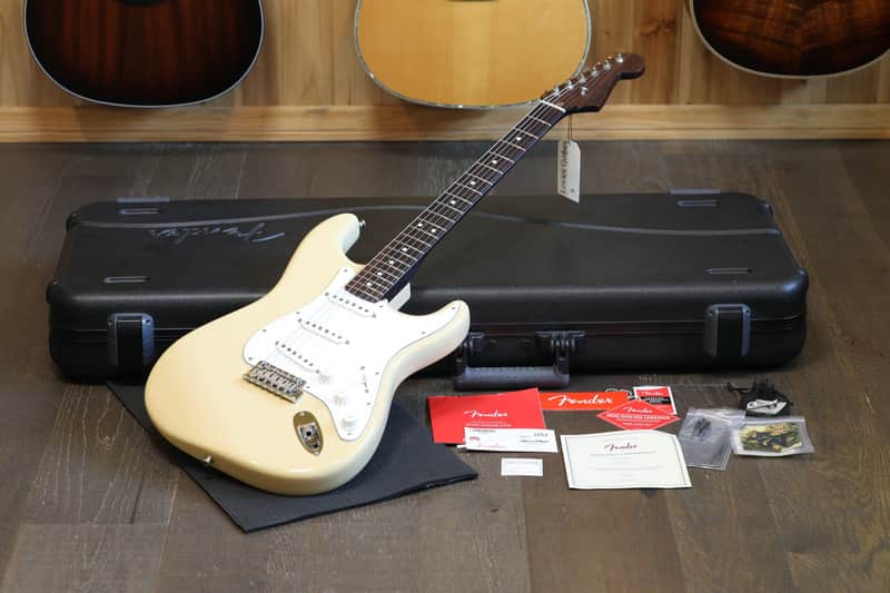 Mint! 2025 Fender Limited Edition American Pro Stratocaster | Reverb