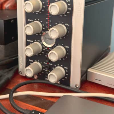 Elysia xpressor neo qube 500 Series Discrete Class-A Stereo | Reverb