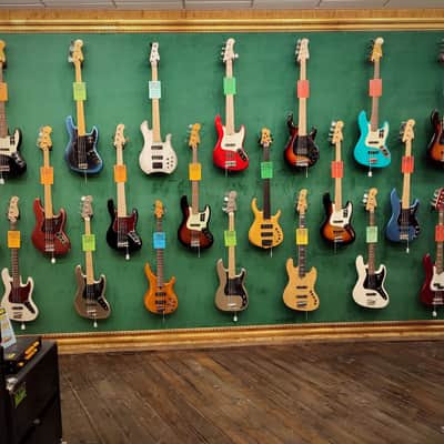 MARCUS MILLER V7 4 Swamp Ash Natural (2nd | Reverb The Netherlands