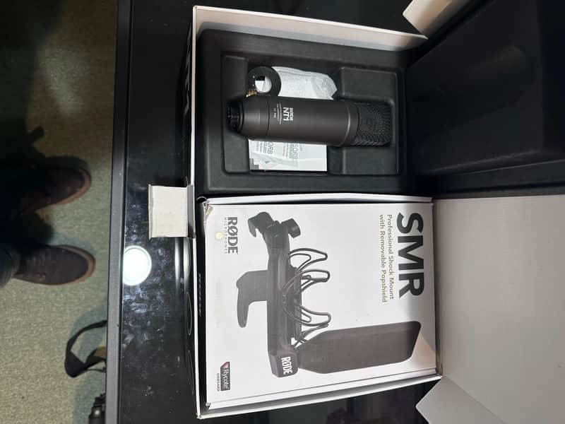 RODE Complete Recording Kit Cardioid Condenser Mic w/ Shock | Reverb