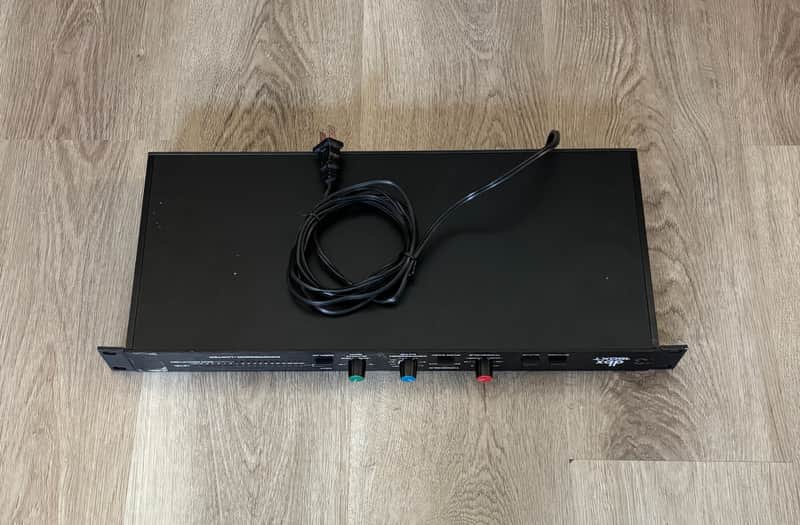 dbx 160XT Compressor and Limiter (2 of 2) | Reverb