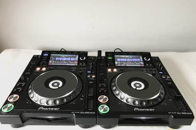 2x Pioneer CDJ-2000NXS | Reverb