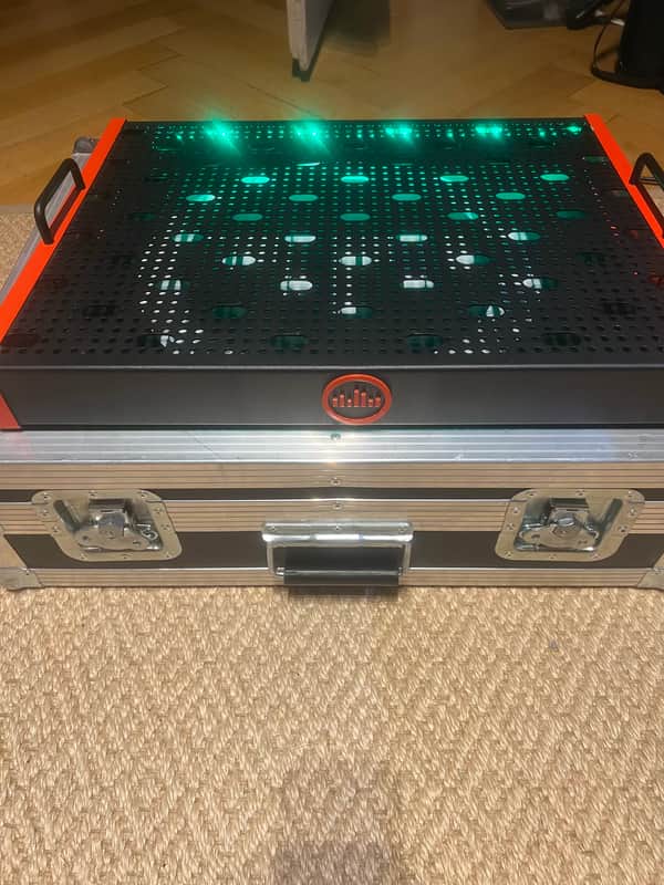 Temple Audio Trio 21 in Red with Hardshell case | Reverb