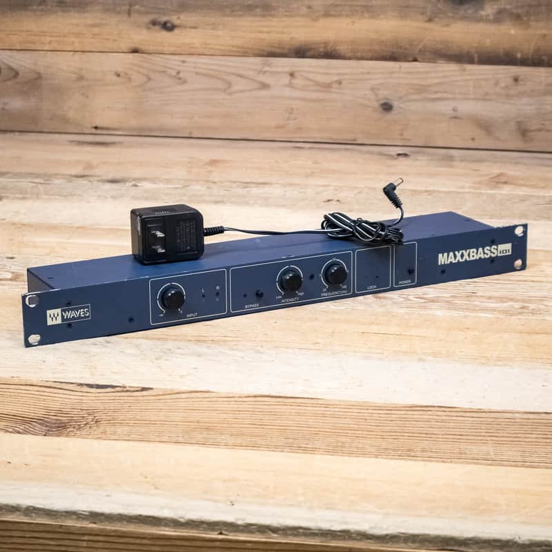 Rare Waves MaxxBass 101 Low Frequency Enhancement Processor | Reverb