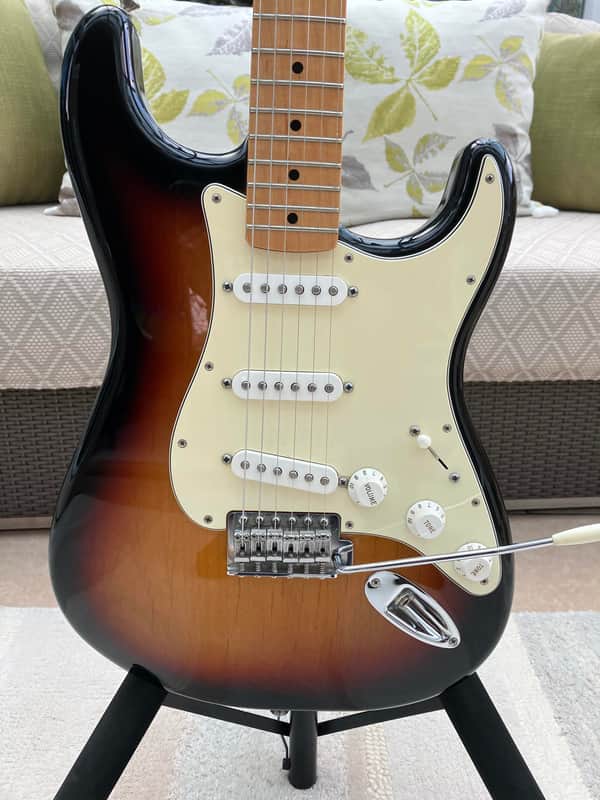 Fender Standard Stratocaster MIM 2013 - Brown Sunburst | Reverb UK