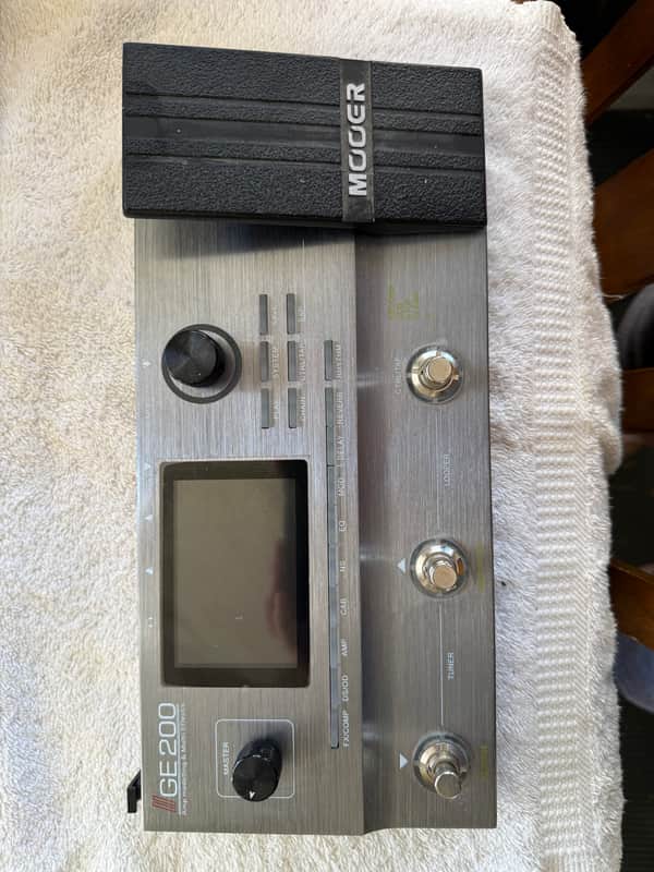 Mooer GE-200 Guitar Multi-Effects 2010s - Black | Reverb