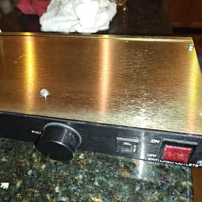 Furman PL-8 Power Conditioner and Light Module | Reverb