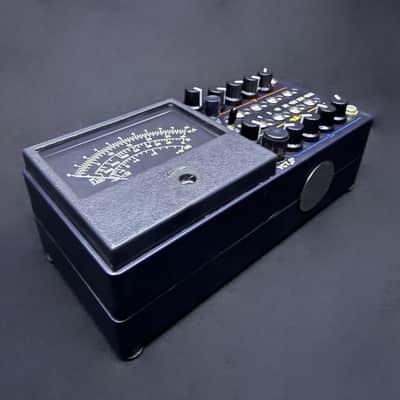 Noise Synthesizer by Barkal / Papa Srapa | Reverb