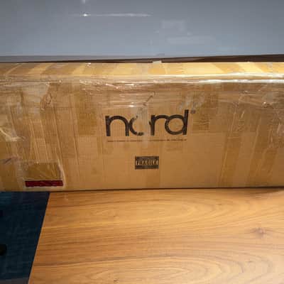 Nord Wave 49-Key 18-Voice Polyphonic Synthesizer 2007 - 2013 | Reverb