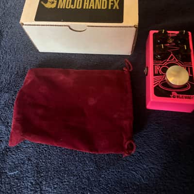 Mojo Hand FX Iron Bell 2016 - Pink | Reverb