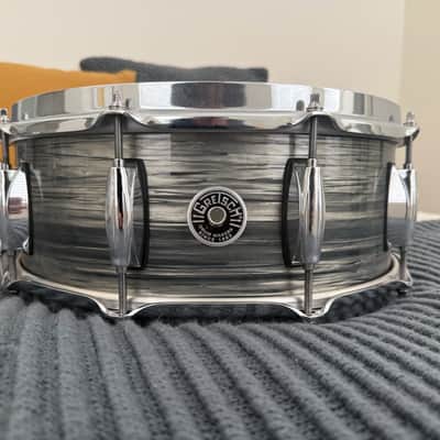 GRETSCH 5.5X14 BROOKLYN SNARE DRUM - GREY OYSTER NITRON WRAP | Reverb