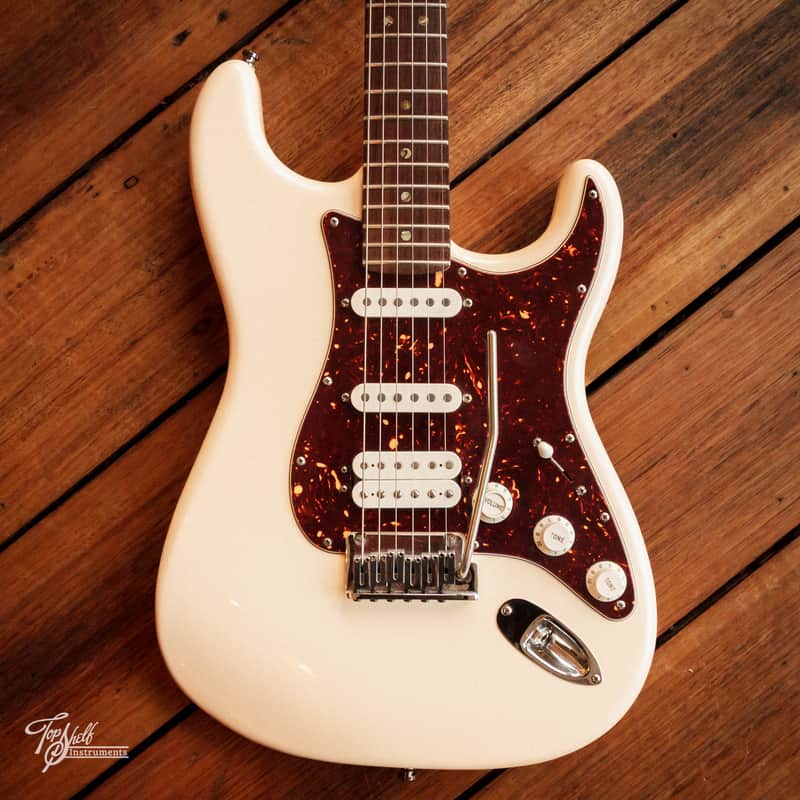 Fender American Deluxe Stratocaster HSS Olympic Pearl | Reverb Canada