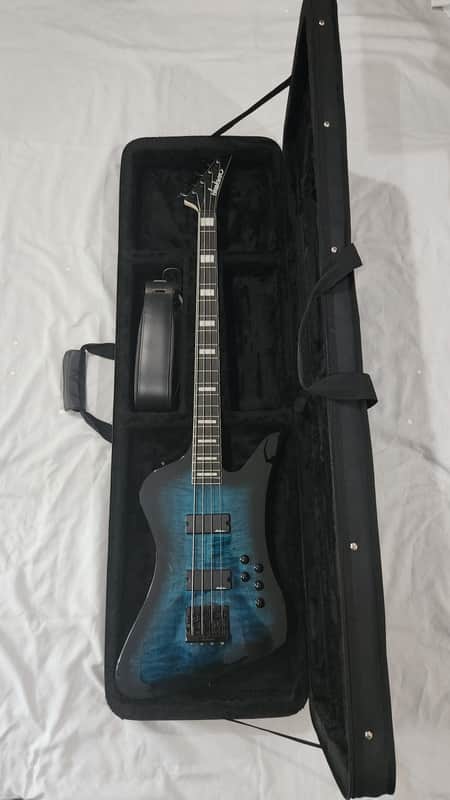 Jackson JS3Q Kelly Bird IV Bass with Rosewood Fretboard, Case | Reverb