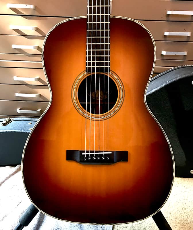 Custom Collings 0002H Sunburst 2003 • Artist guitar w/ | Reverb