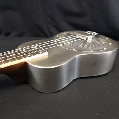 Store Demo Model New Gold Tone Resouke: Tenor-Scale | Reverb Australia