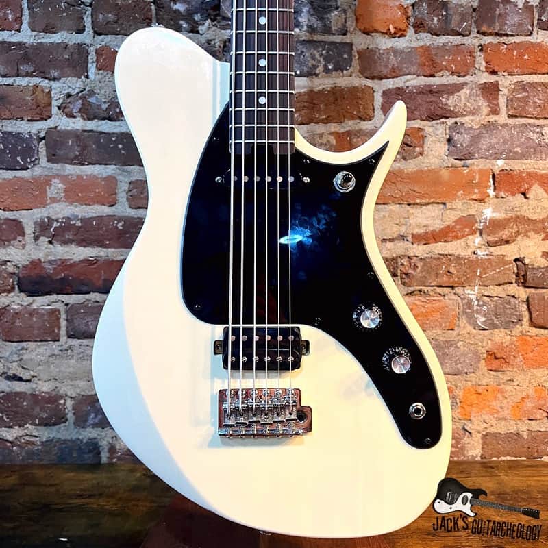 Aria Pro II Jet B-Tone Bass VI Guitar *USED* (2020s - Trans | Reverb