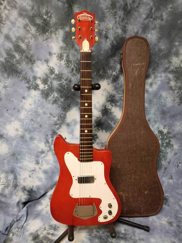 1965 Vintage Red Truetone by Kay Vanguard Kay Pancake | Reverb France