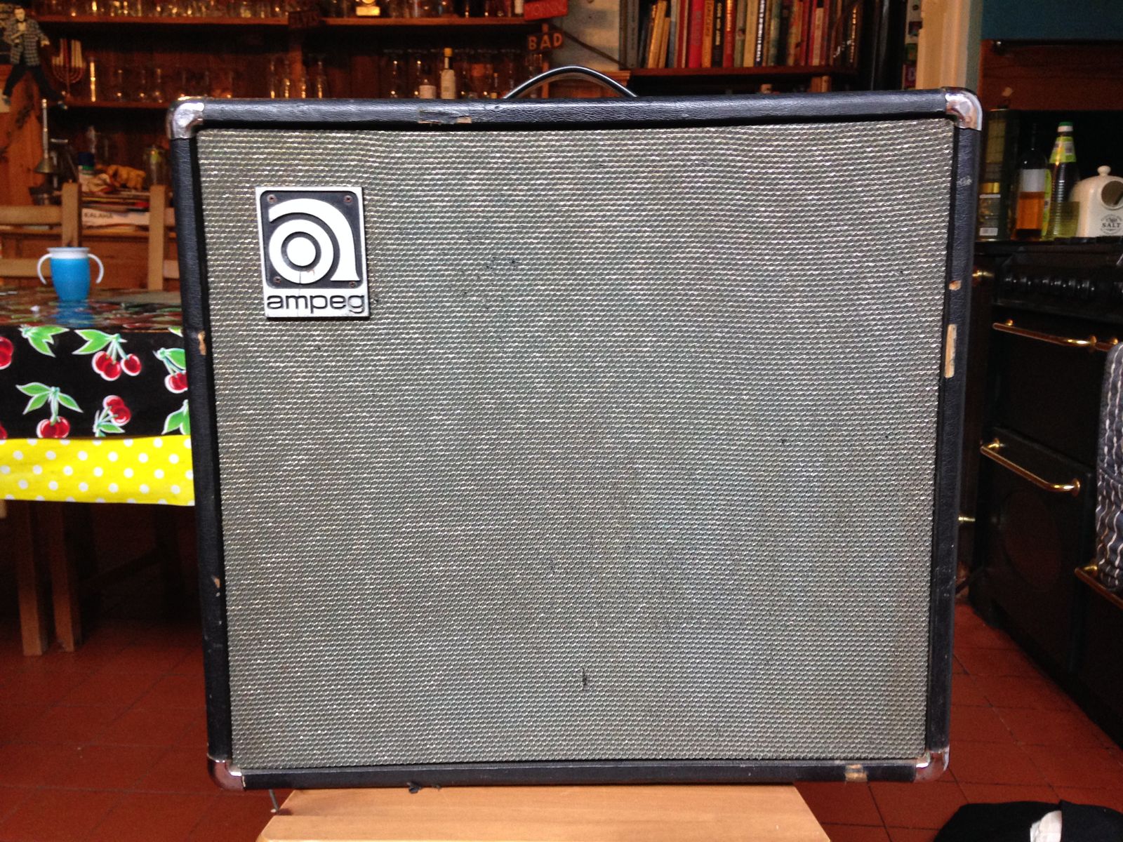 Ampeg VT-40 2-Channel 60-Watt 4x10" Top-Load Guitar Combo | Reverb