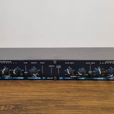 DBX 166A 2 Channel Stereo Compressor Limiter Expander Gate | Reverb UK