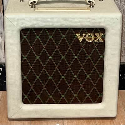 Pristine VOX AC4TV8 Class A Tube Amplifier, Super Clean Tube | Reverb