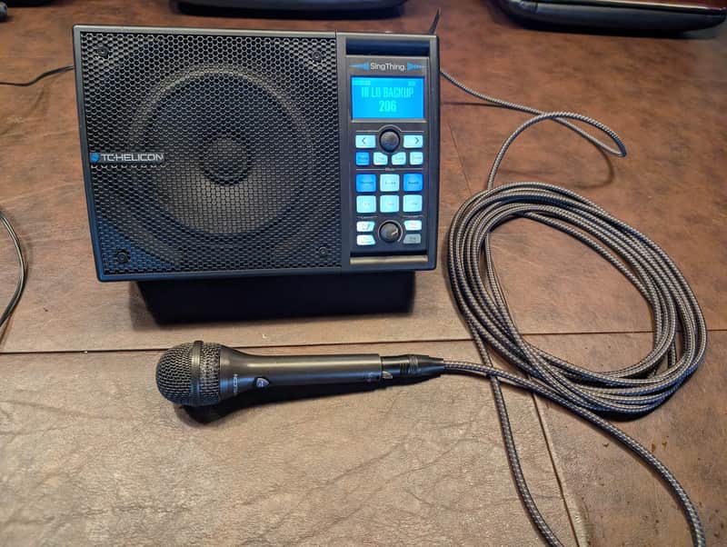 TC-Helicon SingThing Vocal Monitor and Processor | Reverb