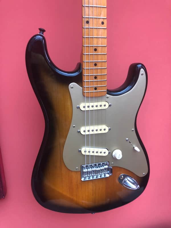 Vester Tradition Strat Fender Saddles Upraded Pots - 1980s - | Reverb