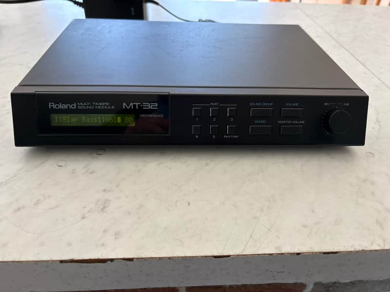 Roland MT-32 Multi-Timbral Synthesizer Module 1987 - 1992 - | Reverb